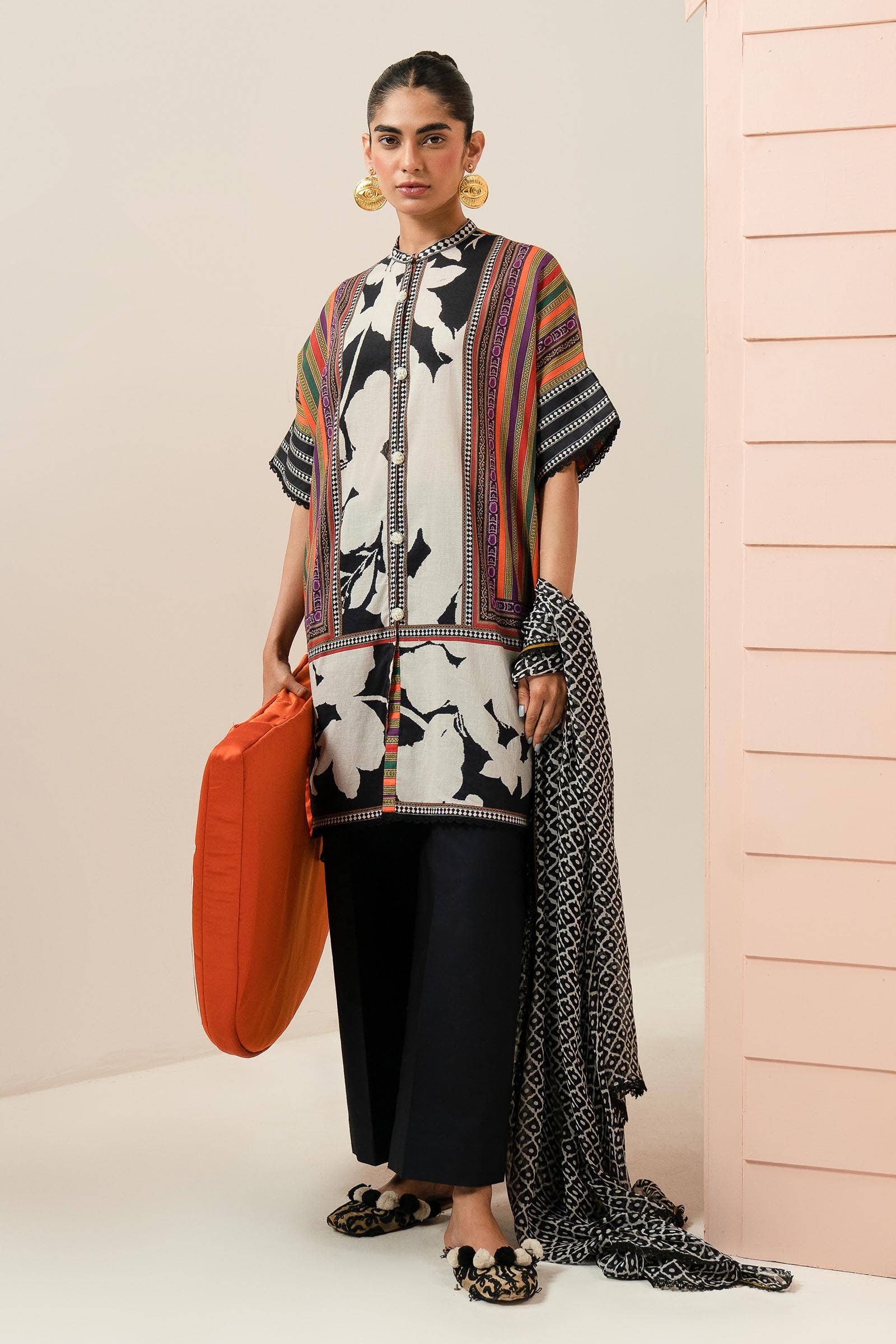 Mahay Summer Vol Ii '24 - H242-023B-2I – Nainpreet - The Collective