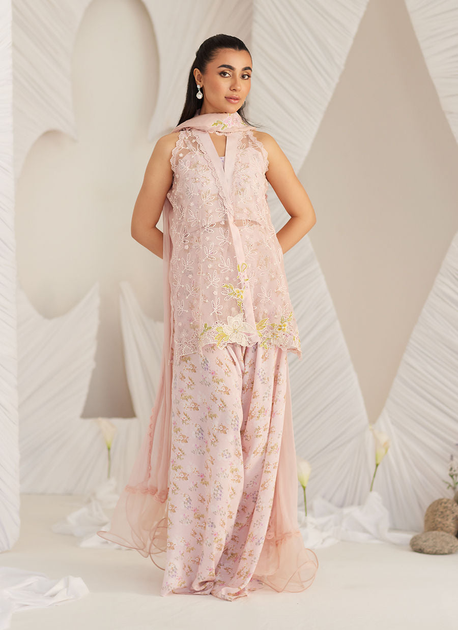 Lea Eid'25- Kyma Blush Organza Jacket and Bustier – Nainpreet - The ...